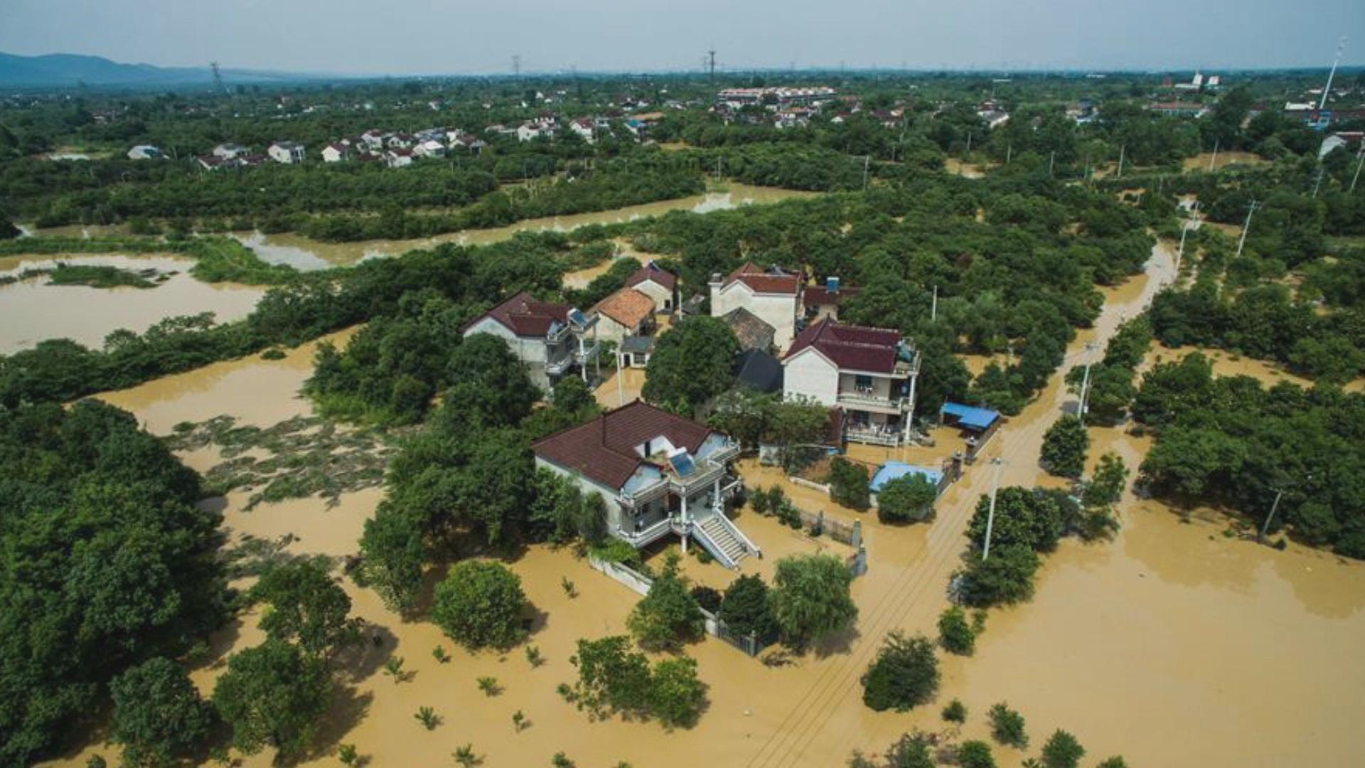 全国4504万亩耕地受旱 15条河流发生超警洪水